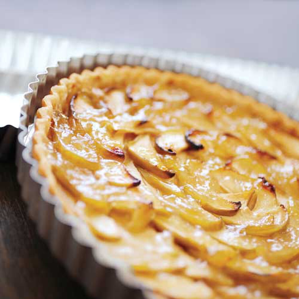Heirloom Apple Tart with Almond Filling and Calvados Cream | Sur La Table